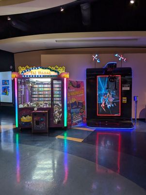 CINEPLEX CINEMAS QUEENSWAY AND VIP - Updated December 2024 - 203 Photos ...