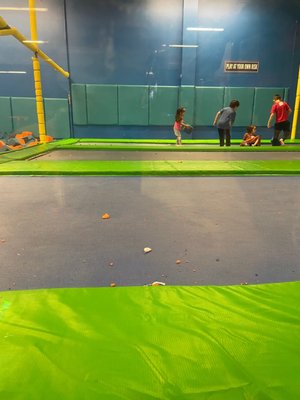 JUMPING WORLD - SW HOUSTON - Updated July 2025 - 46 Photos & 62 Reviews ...