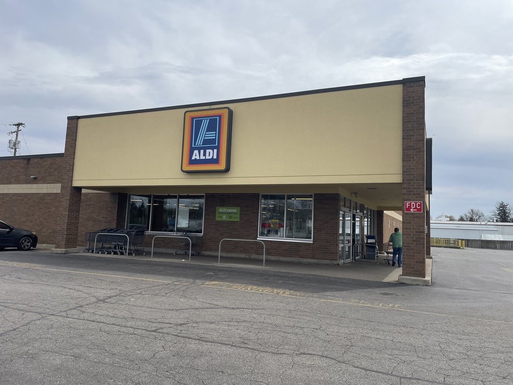 ALDI - Updated May 2026 - 11 Photos - 1331 W Mound St, Columbus, Ohio ...