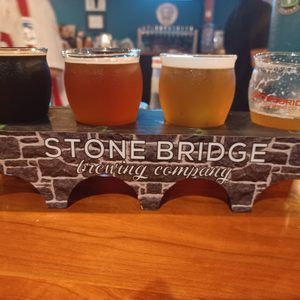 STONE BRIDGE BREWING COMPANY - 34 Photos & 20 Reviews - 104 Franklin St ...
