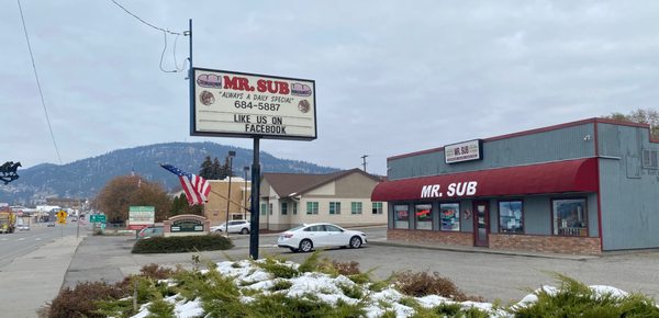 MR SUB - Updated December 2025 - 17 Photos & 28 Reviews - 825 S Main St ...