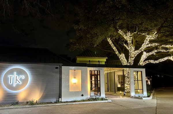 TK’S COMEDY - 118 Photos & 106 Reviews - 14854 Montfort Dr, Addison ...