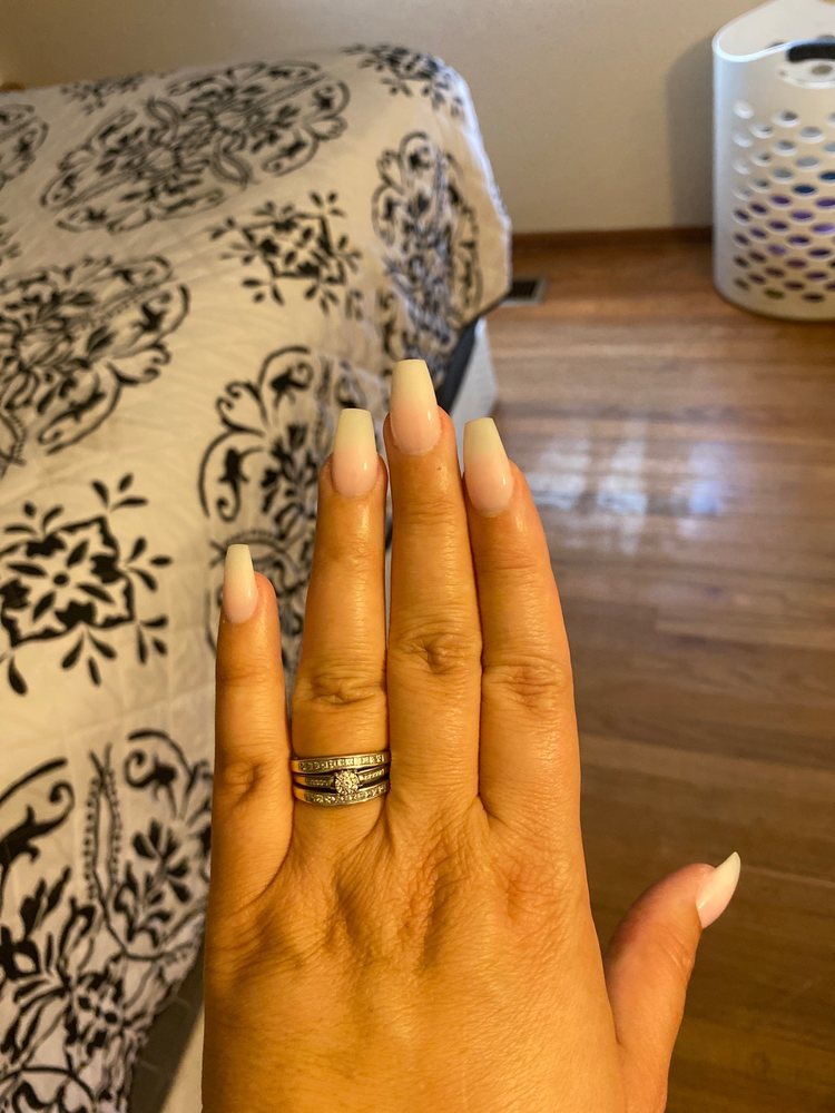 BROOKSIDE NAILS DAY SPA & BOUTIQUE - Updated September 2024 - 355 ...