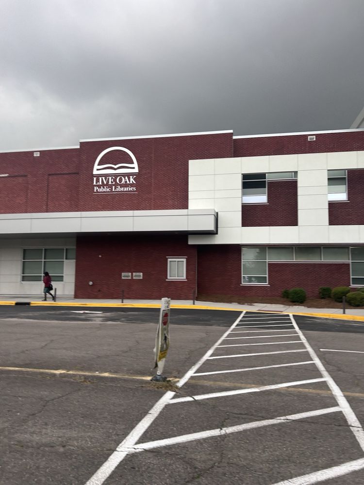 LIVE OAK PUBLIC LIBRARIES - Updated October 2025 - 22 Photos & 11 ...