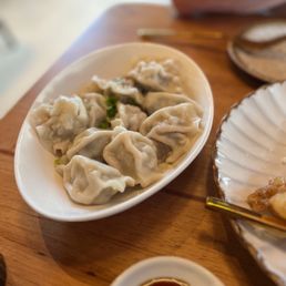 HIDDEN DUMPLING HOUSE MIDTOWN - Updated August 2025 - 976 Photos & 543 ...