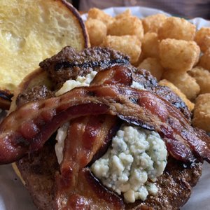STAN MUSIAL GRILLE - American (Traditional) - 1777 Des Peres Rd, Saint ...