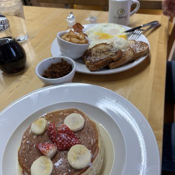 CON HUEVOS - Updated November 2024 - 1230 Photos & 863 Reviews - 2339 ...