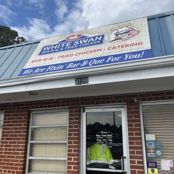 WHITE SWAN BAR-B-Q & FRIED CHICKEN - Updated December 2025 - 11 Photos ...