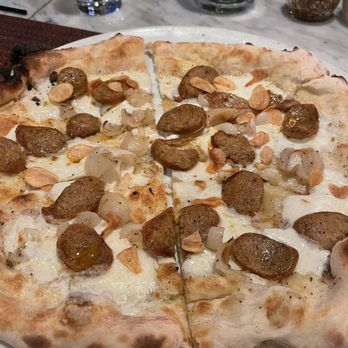 PIZZA REPUBLICA - Updated June 2025 - 399 Photos & 542 Reviews - 5375 ...