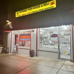 POTOMAC FISH HOUSE & DELI - Updated July 2025 - 52 Photos & 50 Reviews ...