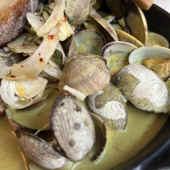 BEN PARIS - Updated March 2025 - 1512 Photos & 624 Reviews - 130 Pike ...