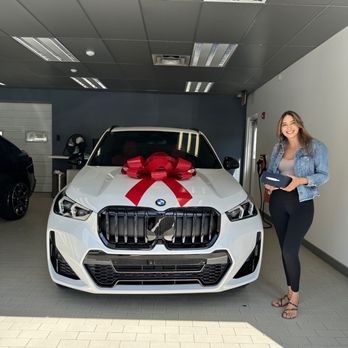 BMW OF RIDGEFIELD - Updated January 2026 - 39 Photos & 105 Reviews ...