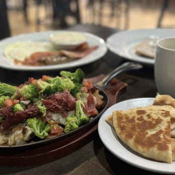 THE BRUNCH FACTORY - Updated November 2025 - 42 Photos & 42 Reviews ...