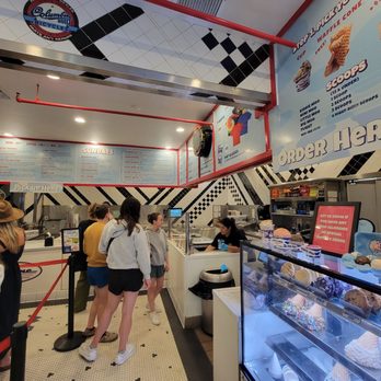 MOOTIME CREAMERY - Updated December 2025 - 1089 Photos & 942 Reviews ...