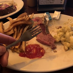 HOP-N-GRAPE - 93 Photos & 333 Reviews - 924 15th Ave, Longview ...