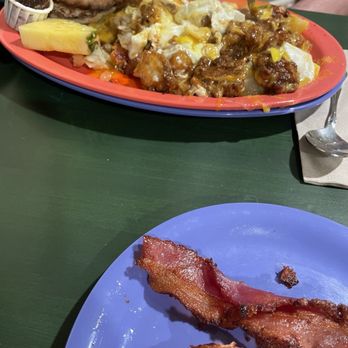 DOZENS - Updated October 2024 - 240 Photos & 365 Reviews - 323 14th St ...