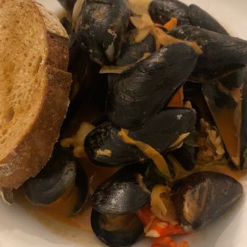 JAMES & MAIN - Updated February 2025 - 43 Photos & 24 Reviews - 1 Main ...