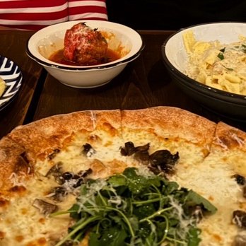 ALIMENTARI BEACH - Updated September 2025 - 83 Photos & 82 Reviews ...