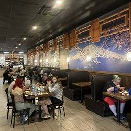 SAIKA SUSHI - Updated October 2025 - 743 Photos & 268 Reviews - 576 ...