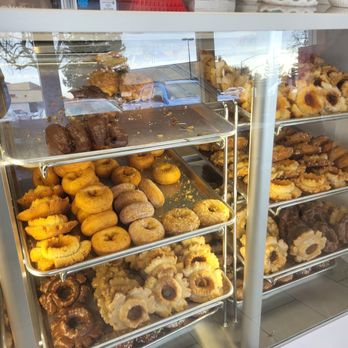 ROCKLIN DONUTS & CINNAMON - Updated September 2025 - 676 Photos & 656 ...