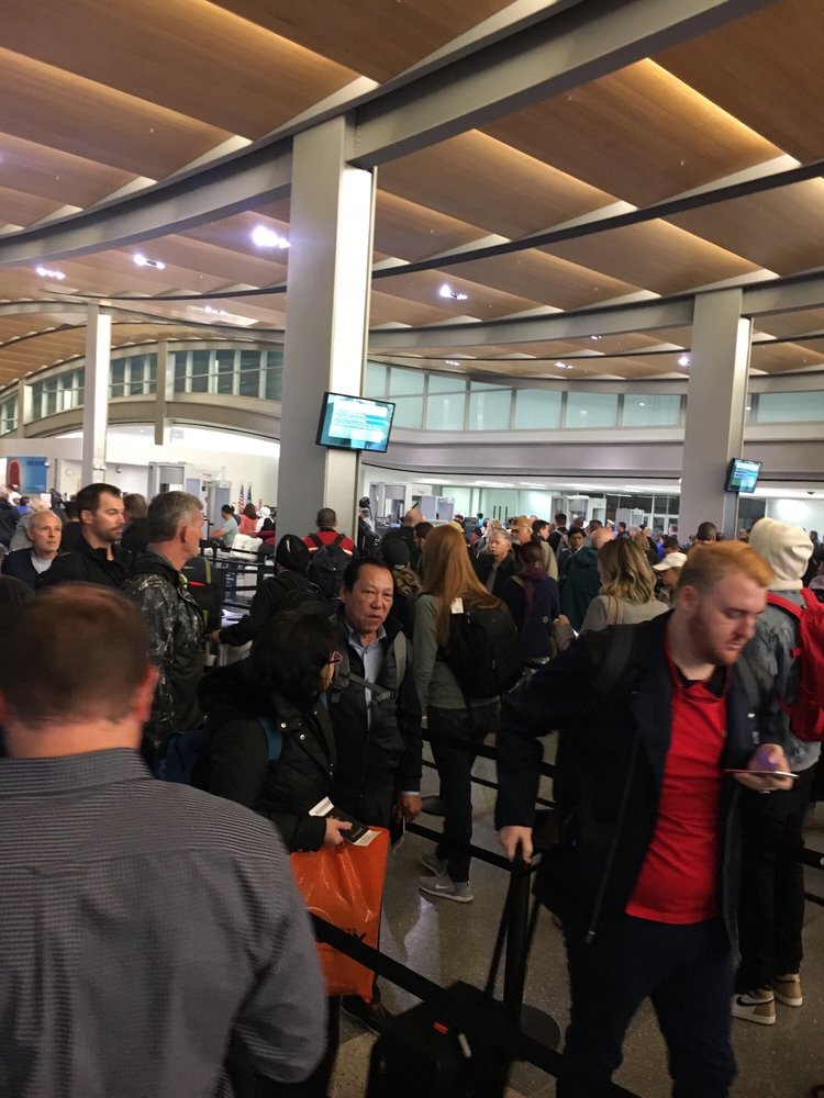TSA CHECKPOINT TERMINAL B1 - SACRAMENTO INTERNATIONAL AIRPORT - Updated ...