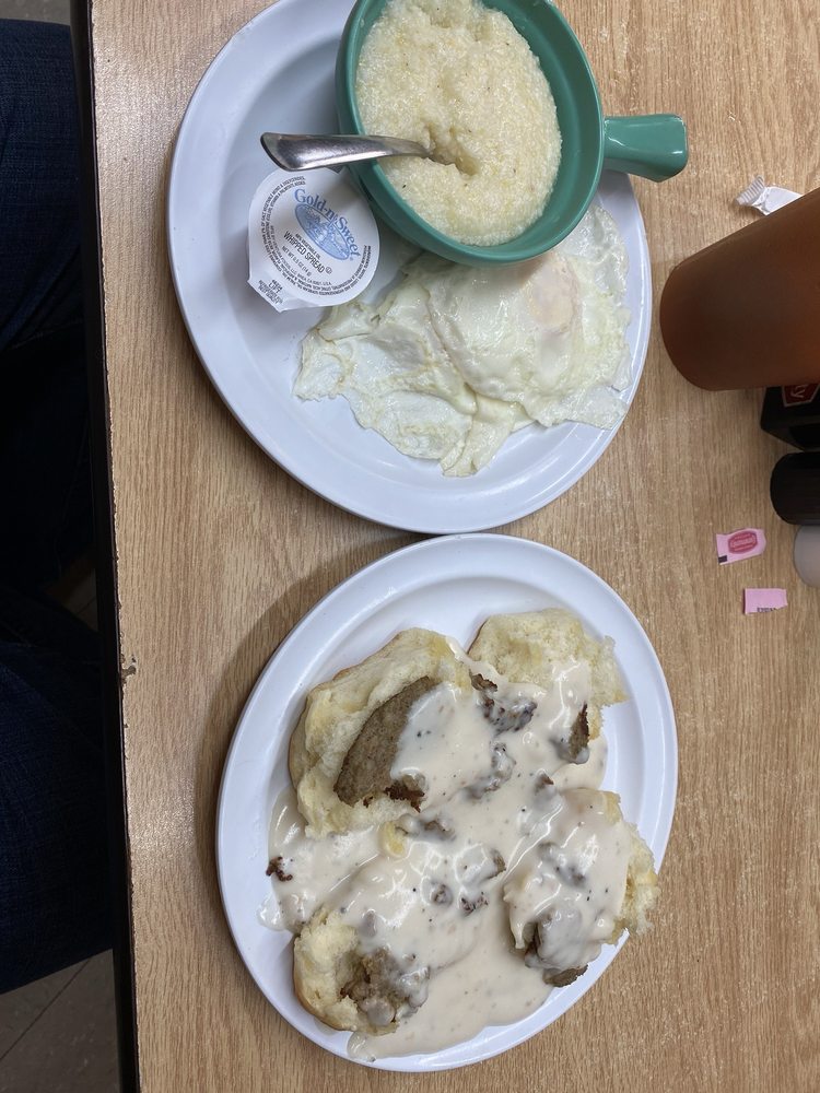 THE CAFE - Updated June 2026 - 18 Photos & 13 Reviews - 702 Carter St ...