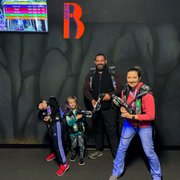 ANDY B’S - SPRINGFIELD - 50 Photos & 52 Reviews - Bowling - 1127 E ...