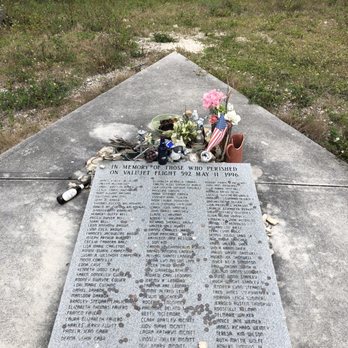 VALUJET 592 MEMORIAL - Updated August 2025 - 50 Photos - US-41, Miami ...