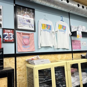 BERNIE BEIGNE - Updated April 2025 - 114 Photos & 42 Reviews - 23 Rue ...