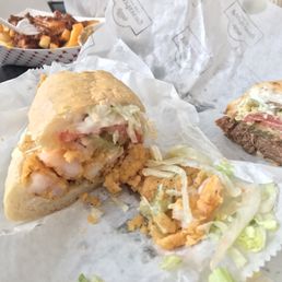 PARKWAY BAKERY & TAVERN - 2932 Photos & 2327 Reviews - 538 Hagan Ave ...