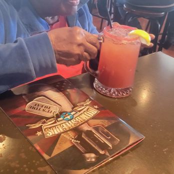 BOMBSHELLS RESTAURANT & BAR - Updated December 2025 - 113 Photos & 155 ...