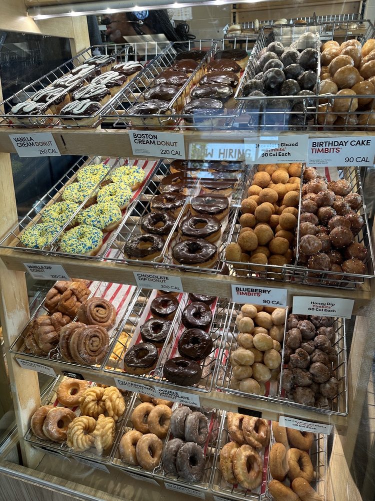 TIM HORTONS - Updated December 2024 - 28 Photos & 65 Reviews - 507 E ...