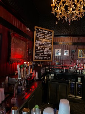 The R Bar - Reserve Now - Bars - Updated June 2025 - 150 Photos - 179 ...