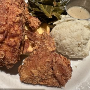LUCKY 32 SOUTHERN KITCHEN - 645 Photos & 538 Reviews - 1421 Westover ...