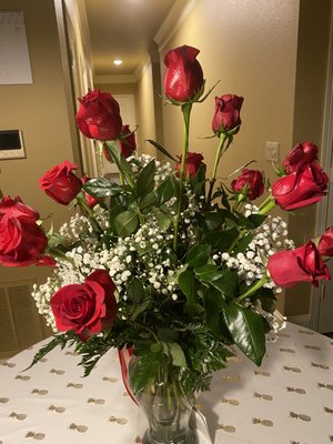 THE FLOWER BOX - Updated November 2024 - 22 Photos & 19 Reviews - 410 S ...