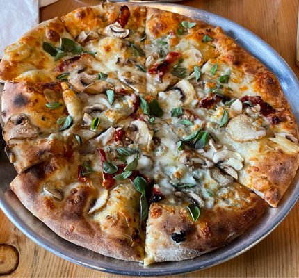 SOUTH PERRY PIZZA - Updated January 2026 - 135 Photos & 341 Reviews ...