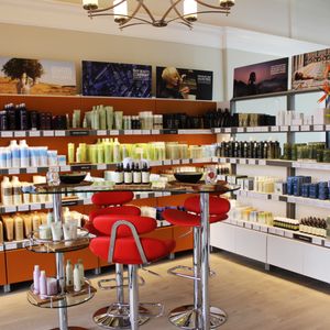 VAN MICHAEL SALON - Updated July 2025 - 19 Photos & 90 Reviews - 220 ...
