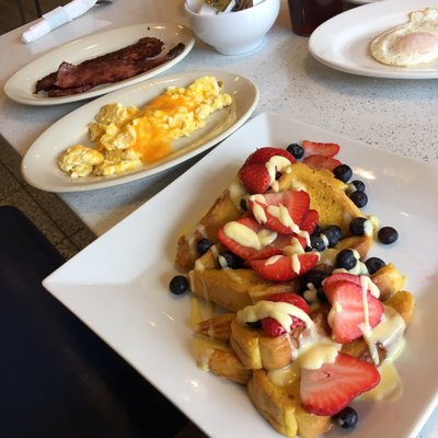 FISHTOWN DINER - Updated July 2025 - 133 Photos & 268 Reviews - 2424 E ...