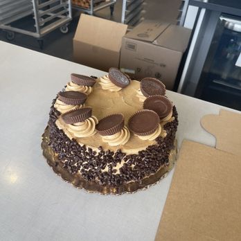 DESPI DELITE BAKERY - Updated July 2024 - 315 Photos & 312 Reviews ...