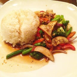 KINDEE THAI RESTAURANT - Updated March 2025 - 203 Photos & 252 Reviews ...