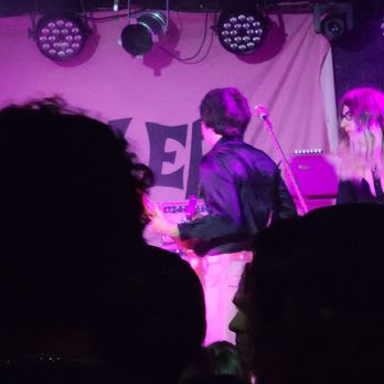 CHAIN REACTION - Updated October 2025 - 172 Photos & 263 Reviews - 1652 ...