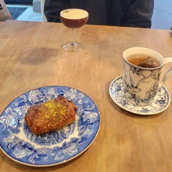 MAMAN - Updated July 2024 - 84 Photos & 29 Reviews - 141 N St SE ...