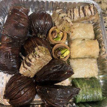 THE HABIBI SWEETS - Updated July 2025 - 211 Photos & 121 Reviews - 131 ...