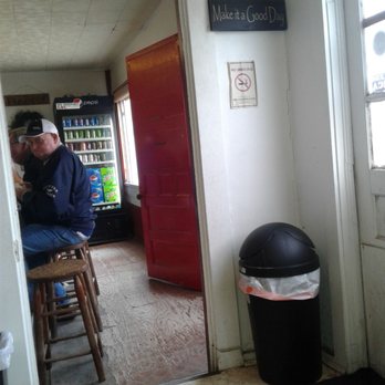 REMOS HOTDOGS - Updated November 2025 - 28 Photos & 31 Reviews - 241 ...