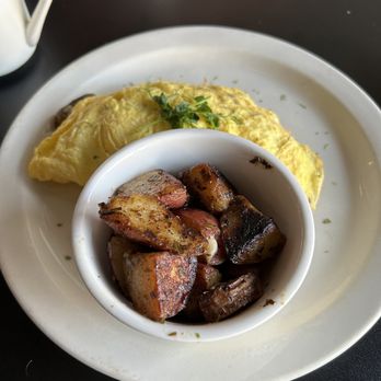 THE GARDEN BRUNCH CAFE - Updated March 2024 - 70 Photos & 47 Reviews ...