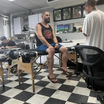 808 TATTOO - Updated January 2025 - 302 Photos & 230 Reviews - 46-018 ...