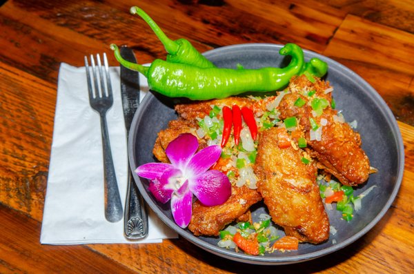 THAI TANIC - Updated December 2025 - 74 Photos & 52 Reviews - 1 Man-Mar ...