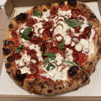 PIZZERIA FLORIAN - 24 Photos - 650 Main St, East Aurora, New York - Pizza - Restaurant Reviews ...