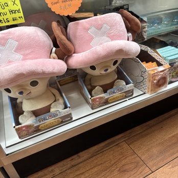 888 COLLECTIBLES - Updated December 2025 - 146 Photos & 120 Reviews ...