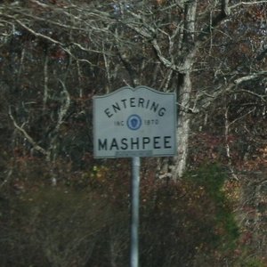 MASHPEE COMMONS - Updated June 2025 - 18 Photos & 35 Reviews - 22 ...